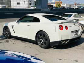 Nissan GT-R R35 Premium Edition for sale (#3602) - Garage Defend / JDM ...
